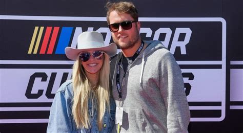 Kelly Stafford Posts Heartwarming Video Of Matthew Stafford In Response To Mounting Backlash