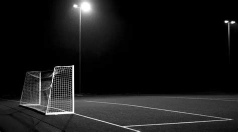 Wolves Georgian Fan Club ვულვზის ქართული ფანკლუბი ქირავდება ორ სტუდენტ გოგოზე 🎙 იაფად