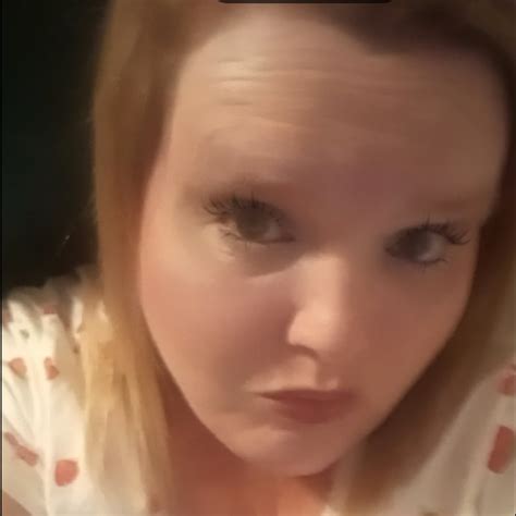 Amanda Bates Youtube