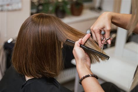 В парикмахерской в Ласнамяэ совершено ограбление Delfi Rus