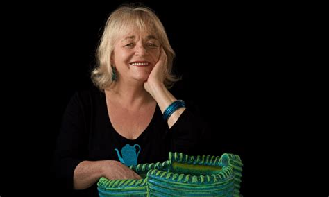 Vale To Ceramicist Merran Esson
