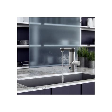 Водонагрівач проточний Electrolux Taptronic S - ТЕХНОсвіт