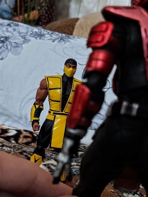 무료 이미지 투석기 폭풍 수집품 소매 노랑 갑옷 개인 보호 장비 장난감 가상의 인물 액션 피규어 가슴 소설 금속 곶 기계 인간 안전 장갑