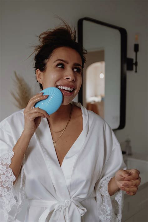 Review of LUNA 3 by FOREO Sweden — Everyday Pursuits