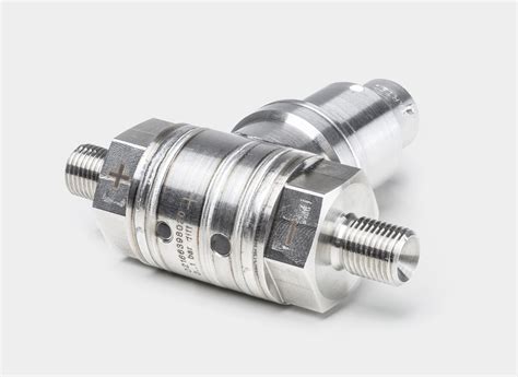 Differential Pressure Sensor For Small Installation Spaces Precise Durable