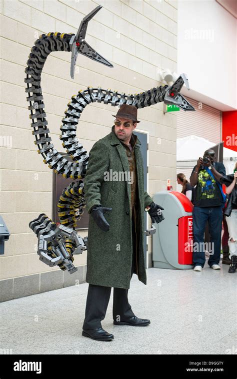 Doctor Octopus Cosplay Doctor Octopus Costume Tutorial Spider Man 2