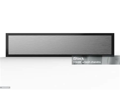빈 프레임 도어와 벽 간판 또는 이름 접시 닦 았 금속 플레이트 3d 렌더링 그림입니다 명판에 대한 스톡 사진 및 기타 이미지