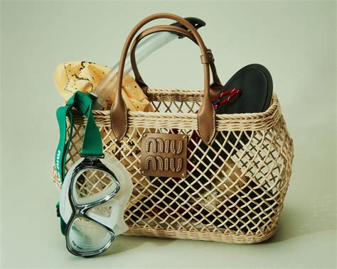 Summer Escapes Beckon With Miu Miu S L été à La Plage