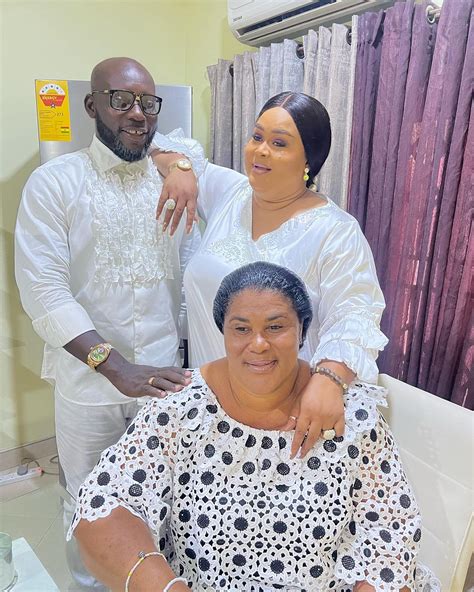 Vivian Jill Shares Photos With Her Mother And Family Ghpage