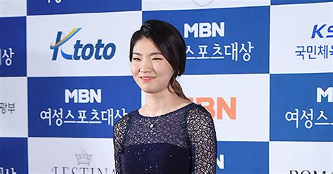 [md화보] 못 알아볼 뻔 심석희 드레스 입고 화려한 외출