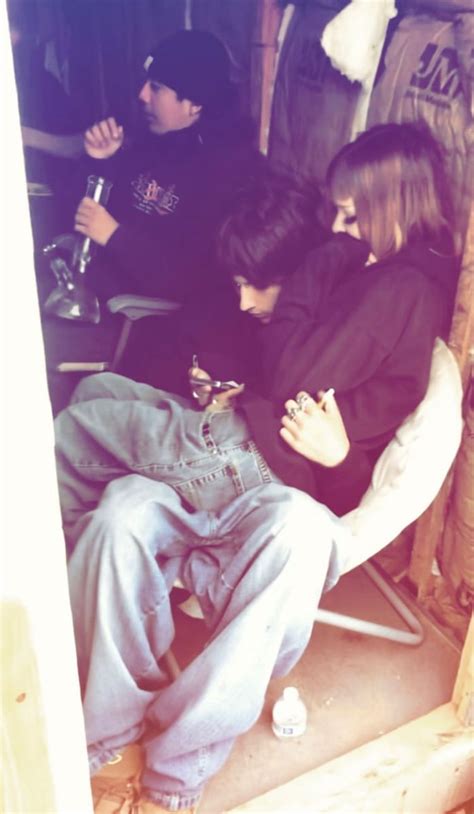 Pin By Dezy シ On Marceline Cute Couples Cute Couple Pictures Cute