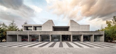 Morari Arquitectura Designs Pavilion For Car Collection At Mexican Home