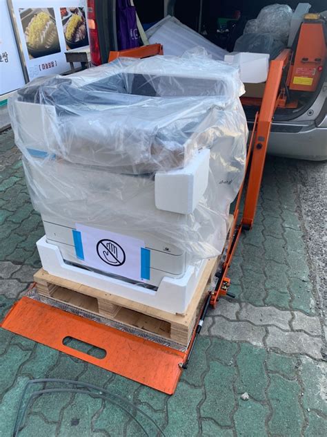 울산 디자인기획사 스티커제작솔루션 제록스 C5570 디지컷프로 설치사례 A3컬러프린터 고해상도프린터 유포지프린터 유포지인쇄 투명데드롱인쇄 돔보스티커제작