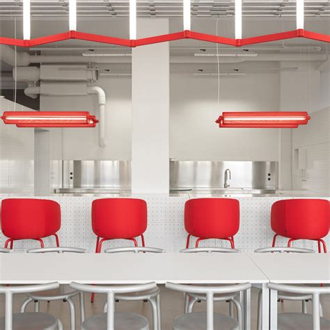 Form Us With Love And Samsung Replace The Sofa With Watching Platform