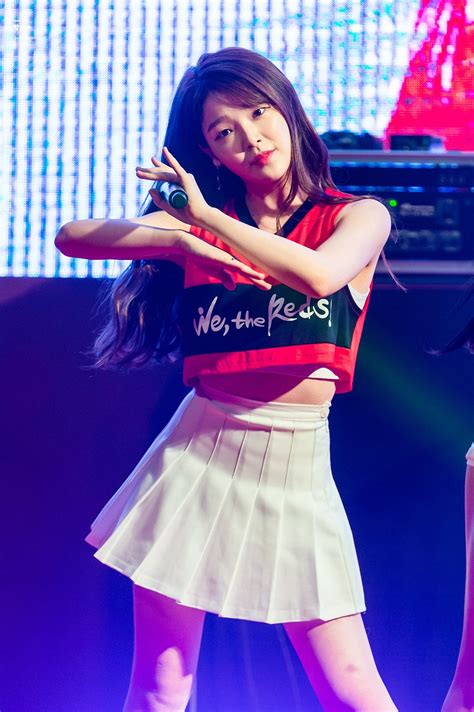 Oh My Grils에 있는 Kawaii Lili님의 핀 아이돌 한국 월드컵