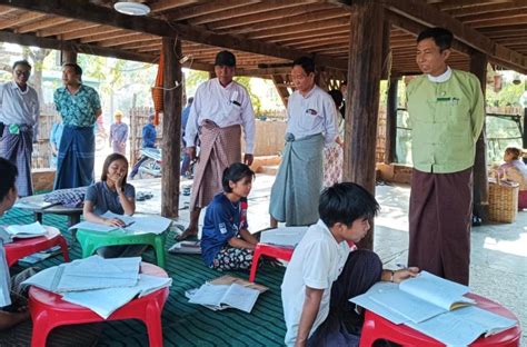 မင်းလှမြို့၌ တက္ကသိုလ်ဝင်စာမေးပွဲဖြေဆိုမည့် စာစစ်ဌာနအား မြို့နယ်စီမံအုပ်ချုပ်ရေးအဖွဲ့ဥက္ကဋ္ဌနှင့