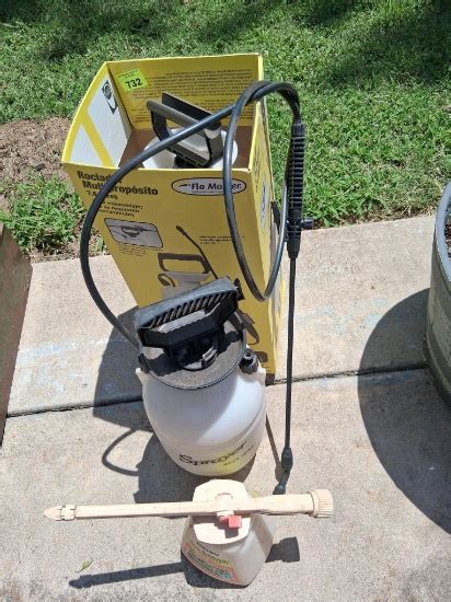 Bug Sprayer Estate And Personal Property Yard Garden And Garage