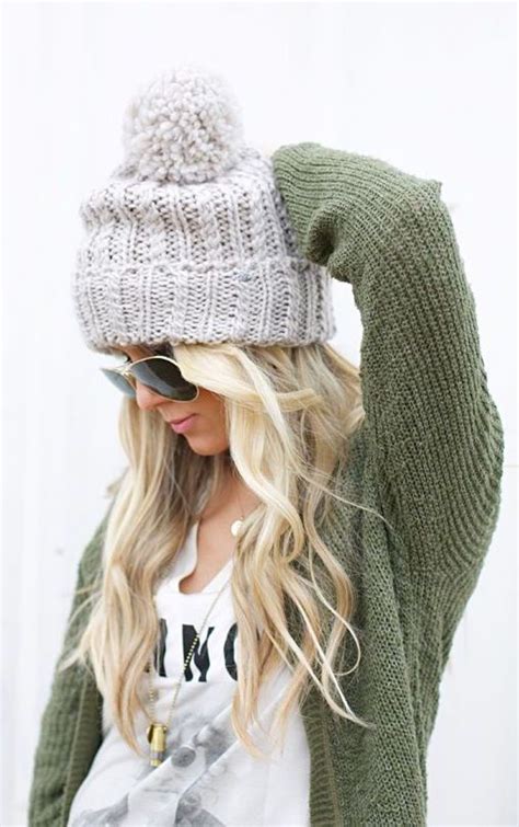 مدل کلاه بافتنی زنانه و دخترانه اسپرت 2020 و نکاتی برای خرید کلاه