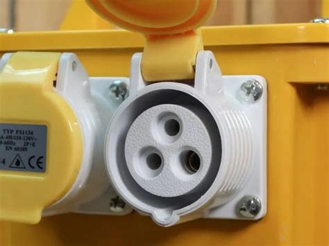 Transformer 3 3kva Dual Socket Swaffham Building Supplies