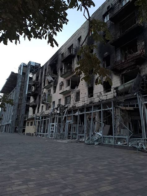 Як виглядає “руський мир” в Маріуполі