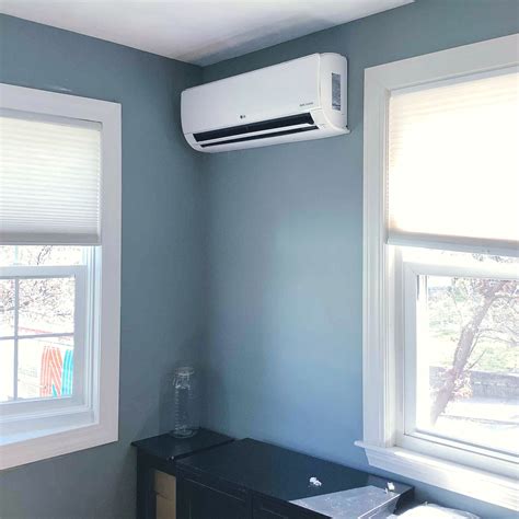 Wall Mounted Air Conditioner