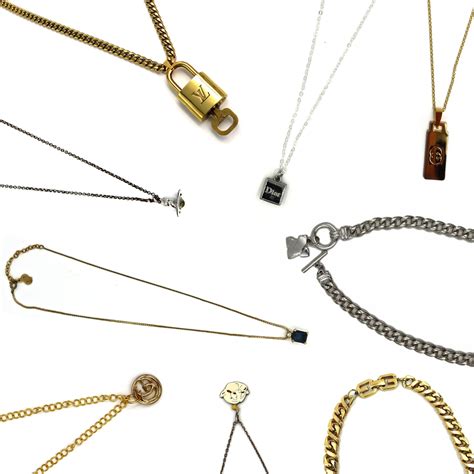 Necklaces Foreign Objects