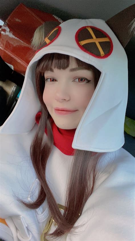 Winter Megumin Is Coming To Warm The Explosion In Your Heart By Murrning Glow R Ladiesofcosplay