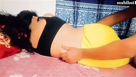 彼氏持ちの爆乳学生とビーチでいちゃいちゃいた後、壁の薄いホテルで大声生セックス。素人 美女 スタイル抜群 パイパン スマホ撮影 リアル 主観
