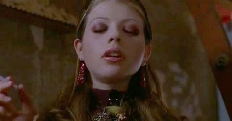 Michelle Trachtenberg 10 85 56 34 23 35 Lunch Box