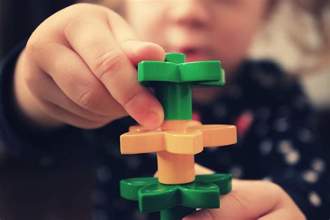 Что должен знать и уметь ребенок в 2 года