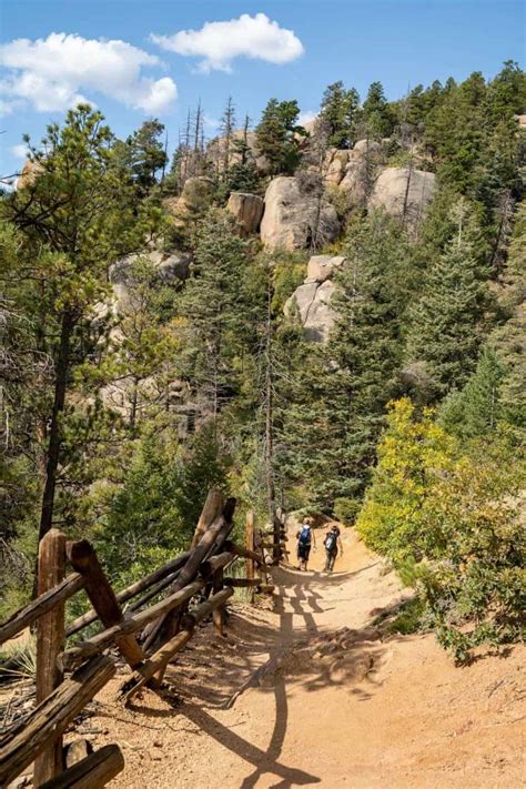 17 Beautiful Colorado Springs Hiking Trails