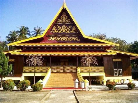 6 Jenis Rumah Adat Kepulauan Riau Dan Penjelasan Karakteristiknya