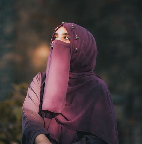 کچھ دوائیں فارمیسی سے نہیں ملتیں مگر کسی کے قُرب میں، کسی کے لمّس