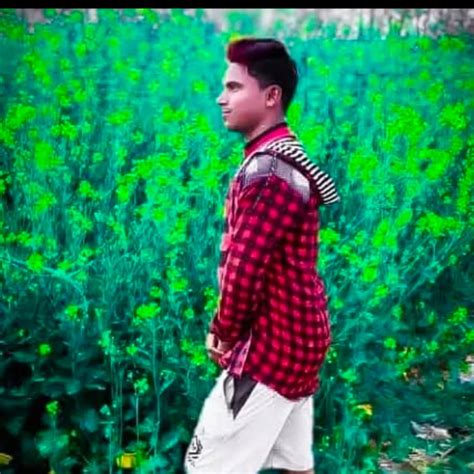 Photo Posted By Santosh Gupta Santosh Gupta7962