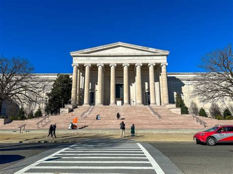 Why You Should Go To The Udvar Hazy Air And Space Museum Not Bored In Dc