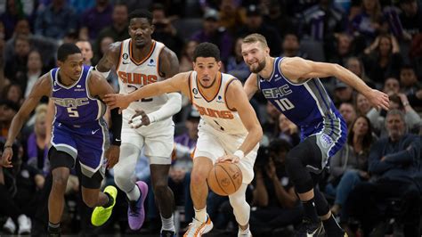 Phoenix Suns' Devin Booker hailed as "MVP" contender by home crowd at Footprint Center | NBA ...
