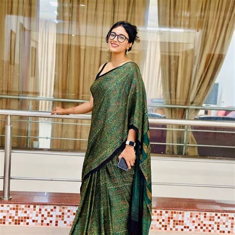 divyanshi singh divyanshi irs on threads