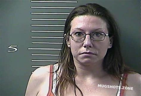 Mcneely Kitty 02292024 Big Sandy Mugshots Zone