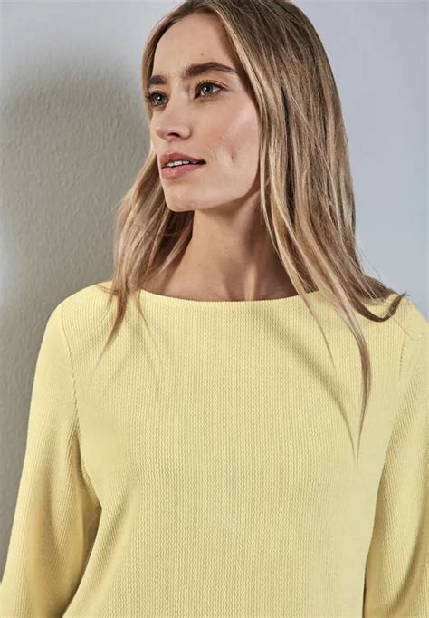 Street One Shirt Mit U Boot Ausschnitt Für Damen In Gelb Street One