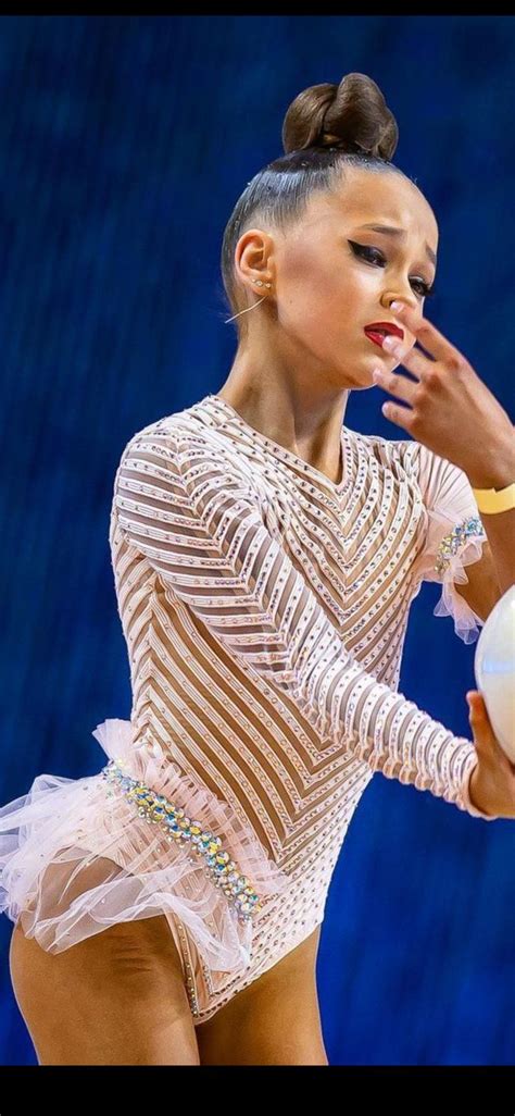 Пин от пользователя Екатерина на доске Гимнастика Танцевальные наряды Модные купальники Идеи