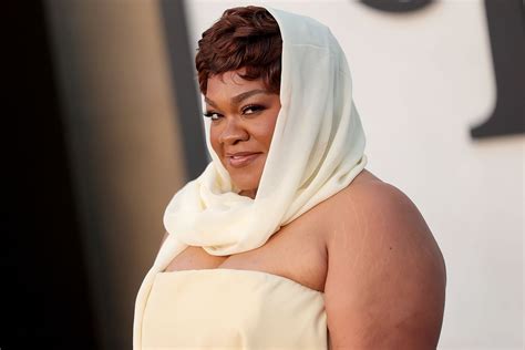 Celebrity Photos Updated Daily Kevin Hart Shaquille Oneal Nicole