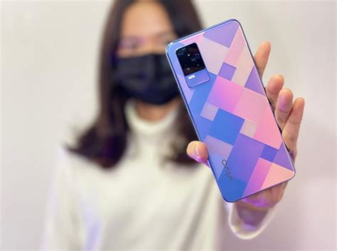 Spesifikasi Dan Harga Vivo V Terbaru