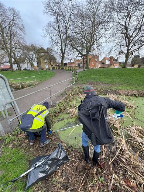 Litter Picking Sandwich Town Council