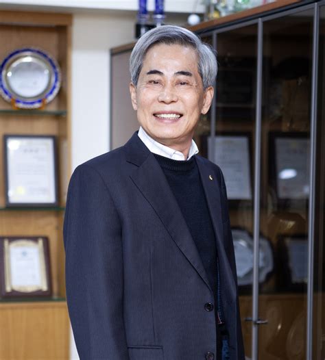 김학규 관악구체육회장 민선 2기 지방체육회 회장단 이끄는 참 일꾼을 만나다 무예신문 대한민국 대표 무예체육뉴스