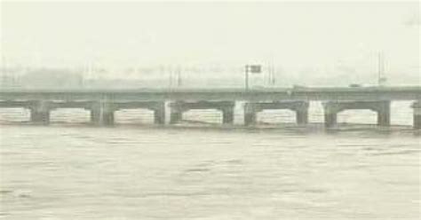 한강 둔치도 4년 만에 물 속으로