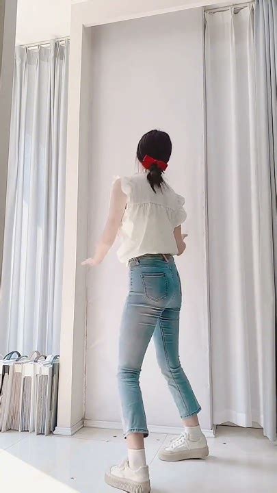 昨天有人说，橘子战马跳的还可以，温柔的战马，那今天必须再跳一遍呢😂战马舞蹈挑战战马刘振宇广场舞 Youtube