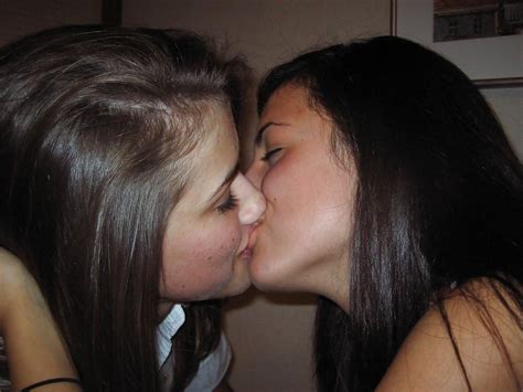 Kissing Girls Adult Photos
