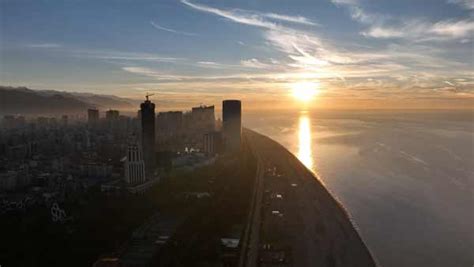 მზის ჩასვლა ბათუმის სანაპირო Stockfootage