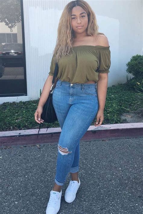 Chubby Girl Wallpapers Top Free Chubby Girl Backgrounds Wallpaperaccess