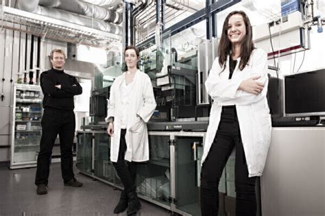 Liquid Handling Platform Ideal For Automated High Throughput Cell